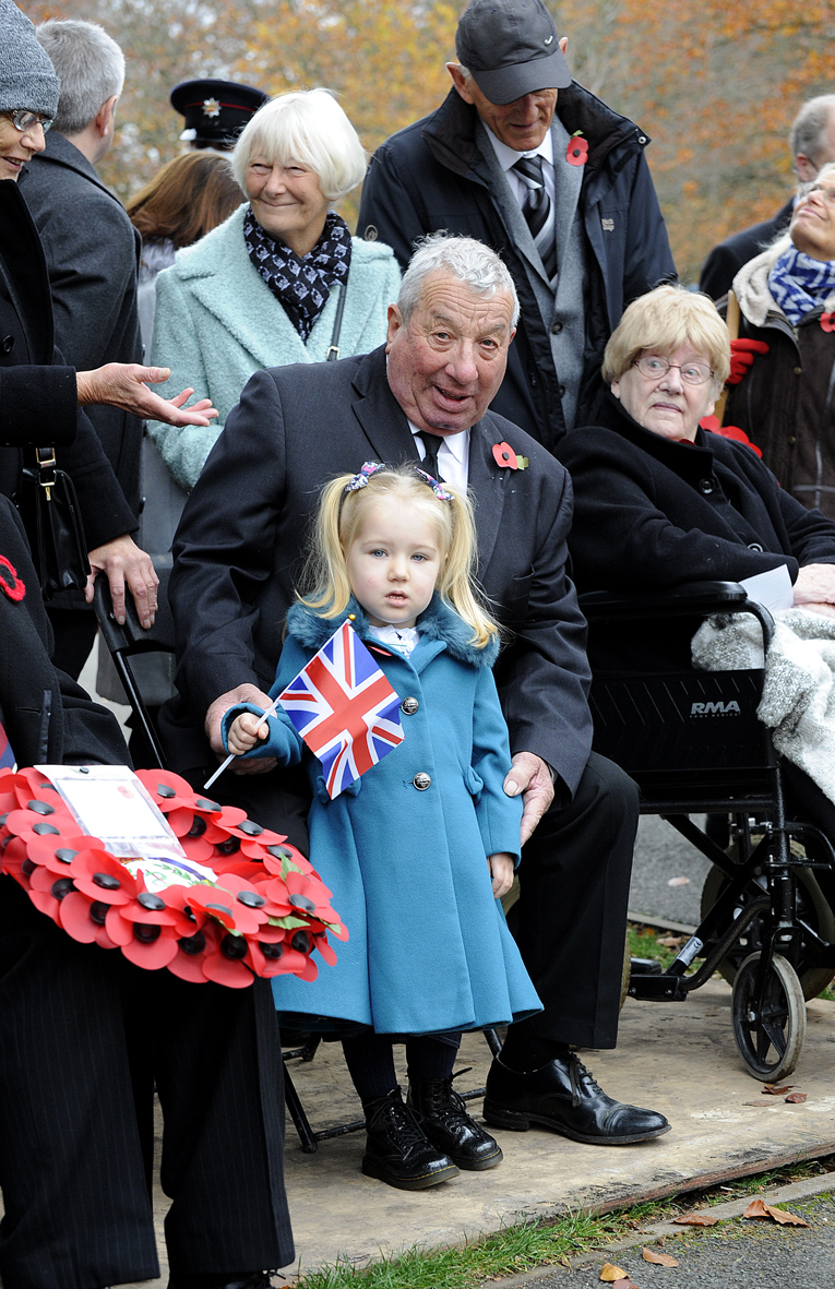 PICTURE SPECIAL - Thousands turn out for Coventry's annual Remembrance ...